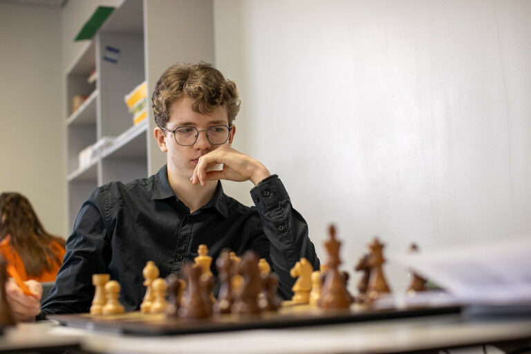 SGS scoort 1 NK ticket op het 4e NJSK ABC kwalificatietoernooi - Magnus ...